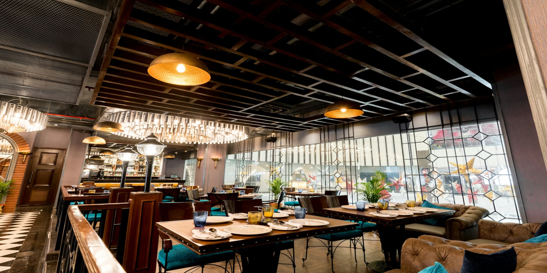 Discovering the 13 best restaurants in Agra for Every Craving